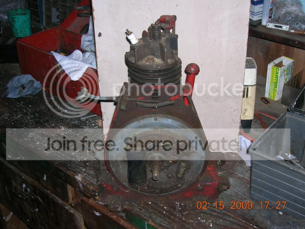 Briggs FH Overhead valve engine | Smokstak® Antique Engine Community*